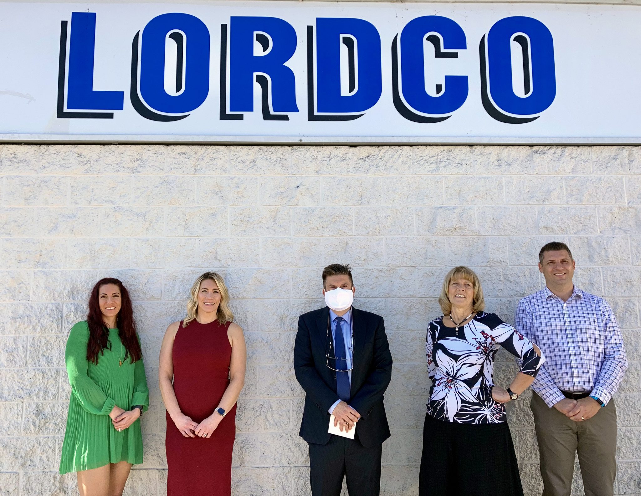 Ed Coates Foundation donates metal lathe to Samuel Robertson Technnical ...